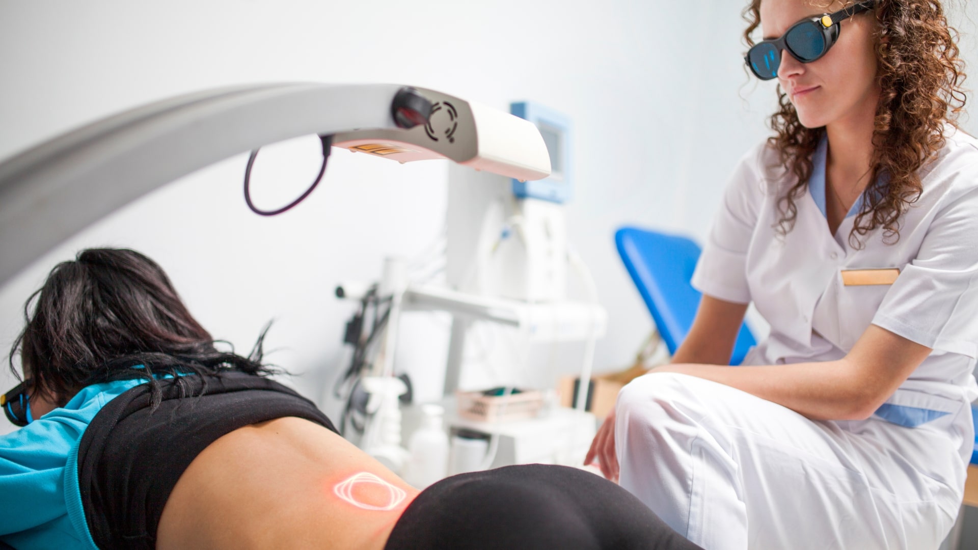 Singapore: Reduce Pain from Muscle Strain or Injury Faster with ...
